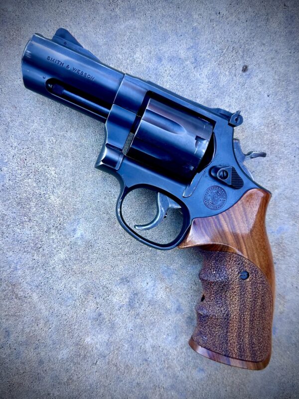 Everything You Need To Know About Revolvers – American Fighting Revolver